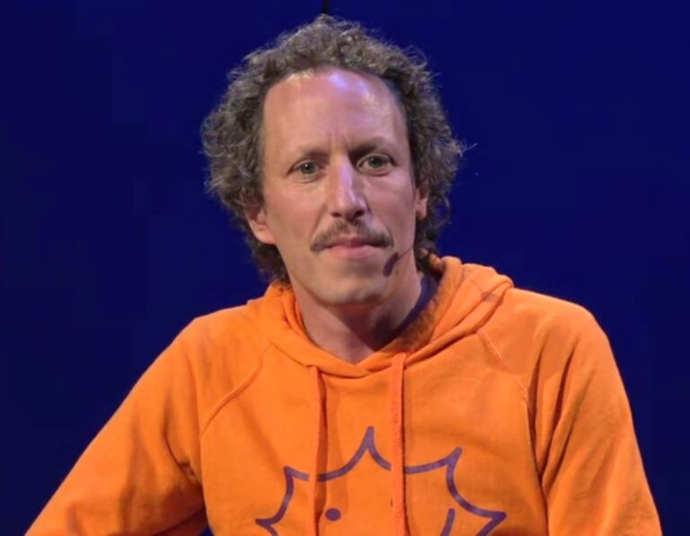 Micha Wertheim: ONTDEK de UNIEKE Comedian en Nederland!